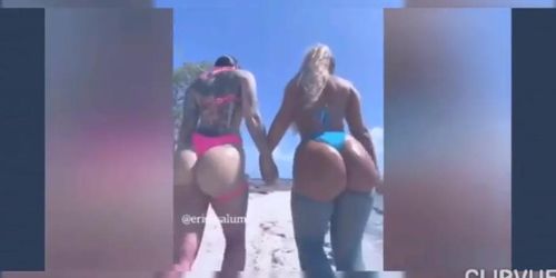 Colombianas Having Fun Twerking Big Booty