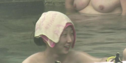 Japanese Onsen Spa Voyeur 18