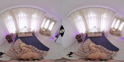 Kyra Hot Vr