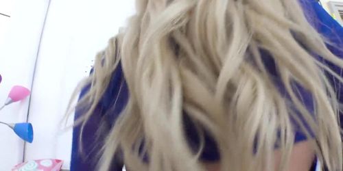 Savannah Bond Deep Anal With Savannah