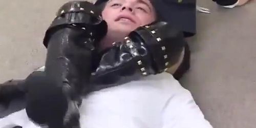 Fbb Headscissor Ko