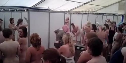 Festival Shower Voyeur