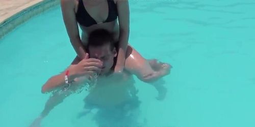 Morning Sex On A Porn Vacation