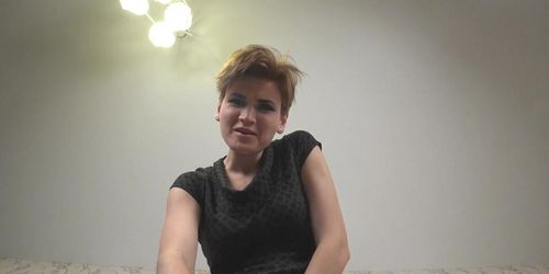 Giantess Gloria
