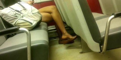 Candid Ebony Feet Legs Shoeplay Heelpopping Dangling