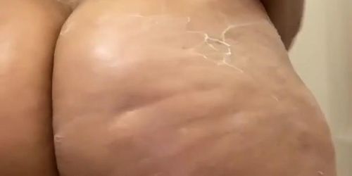 Nc Shower Ass Twerking
