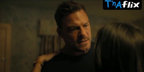 Sonya Cassidy Underwear Scene In Reacher