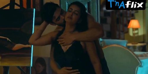 Riddhima Tiwari Breasts Scene In Walkman Tnaflix Com