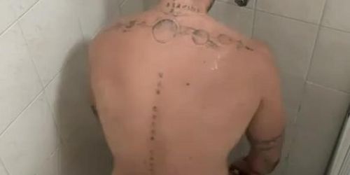 Henrique Nassif Shower Masturbation