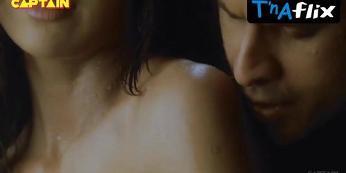 Tabu Sexy Scene In The Namesake