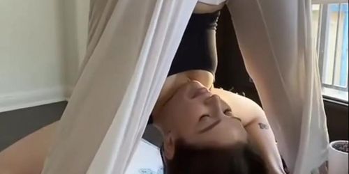 Yoga Cameltoe