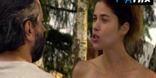 Zoe Mclellan Breasts Scene In Total Stranger