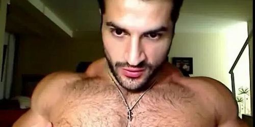 Str8 Arab Bodybuilder Massive Flexing