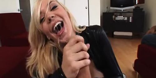 Annette Schwarz Pov