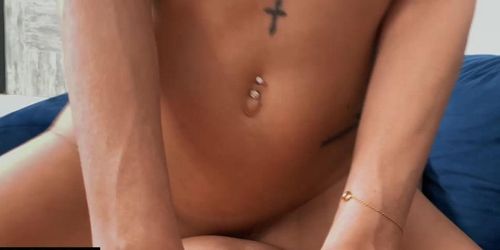 Stunning Beauty Azul Hermosa First Anal Tushy Debut