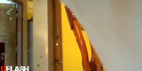 Store Bulge And Cock Flashing