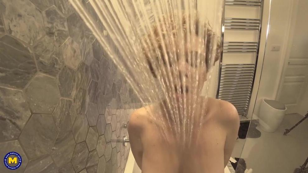 Merce Bathtime Merce Palau