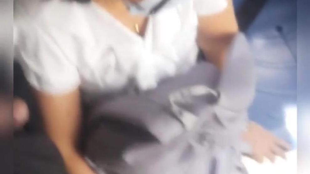 Flash Bulge Mature Bus 0728 01