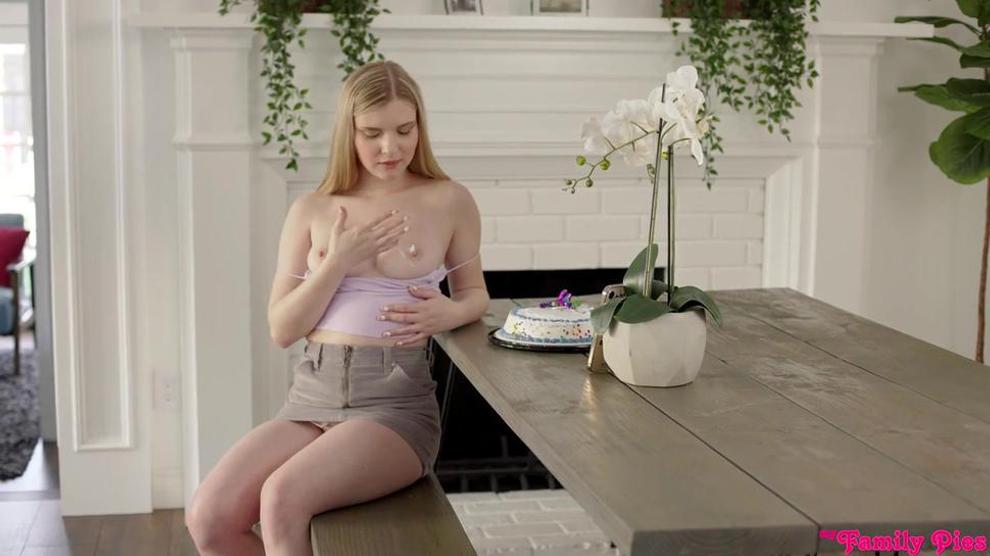 Harlow West Have Your Cake And Step Sis Too S19 E5 720p 2021 Vhq Porn