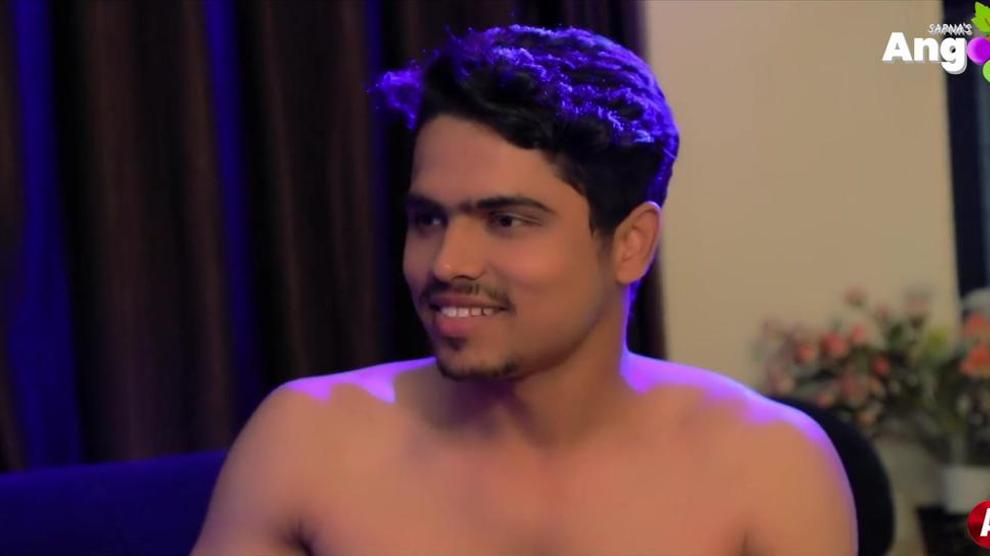 Indian Hot Web Series Sapna Ke Angoor Season 2 Episode 2