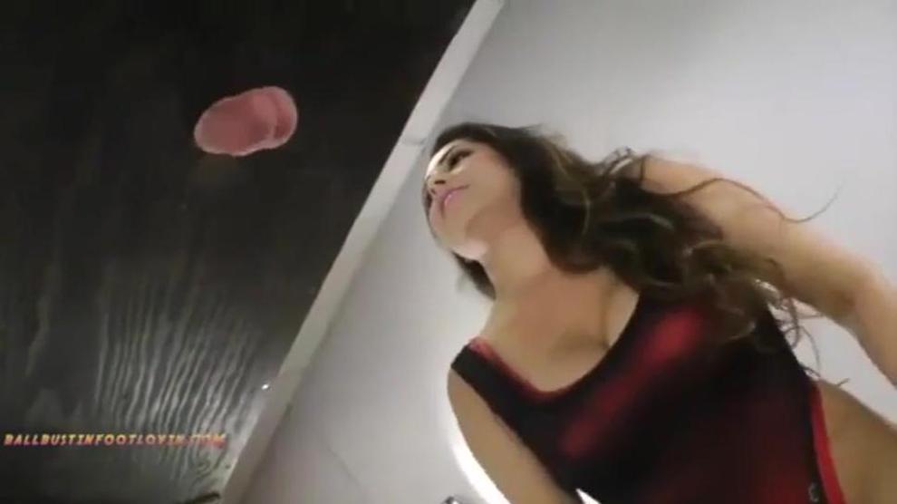Boxeo Loco Del Testiculo Porn Videos