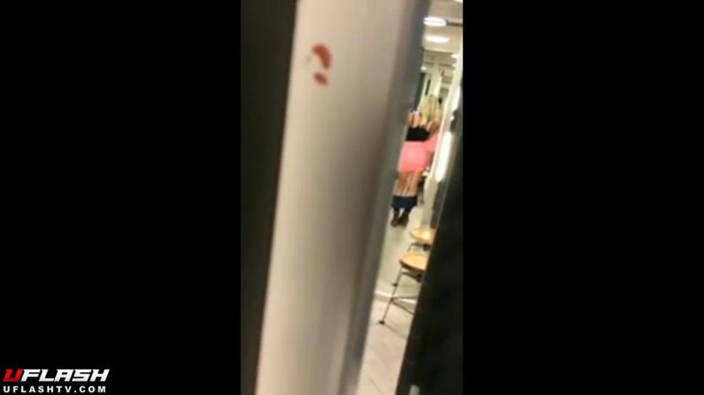 Fitting Room Flash Porn Videos
