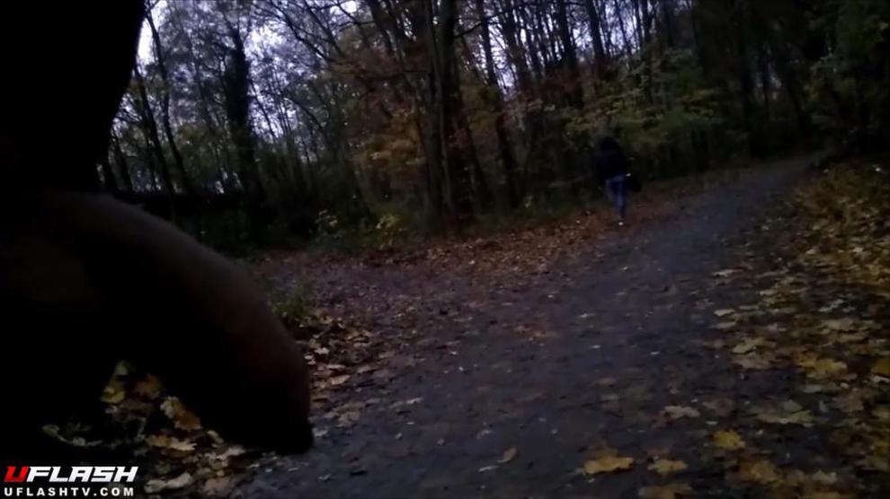 A Man Shows His Dick In Public In Germany 4 Porn Videos