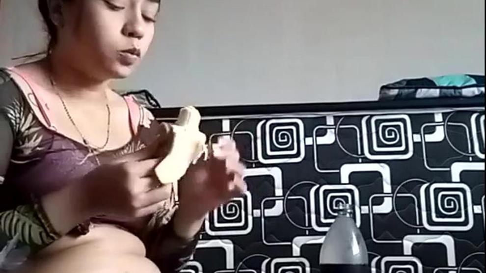 Belly Stuffing Latina