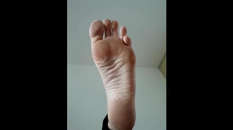 Candid Big Feet Soles Porn Videos