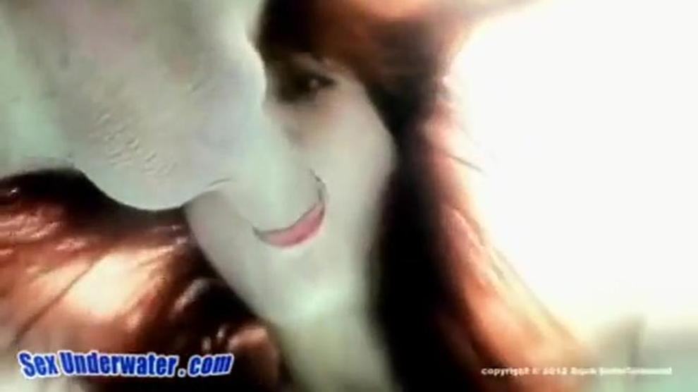 Sex Underwater Lipstick And Rain Porn Videos