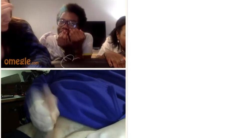 Omegle 3 Girls Watch Me Cum Porn Videos