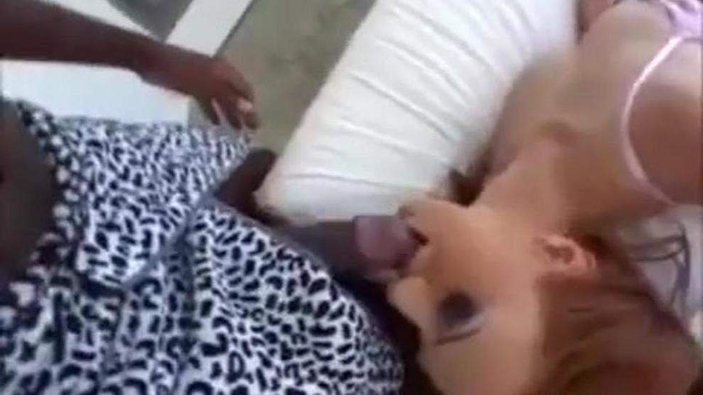 Dingo When Big Just Aint Big Enough 2 Porn Videos