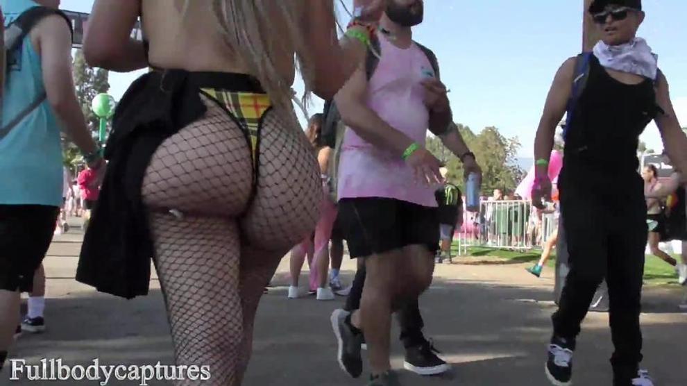 Huge Fake Candid Ass At A Rave