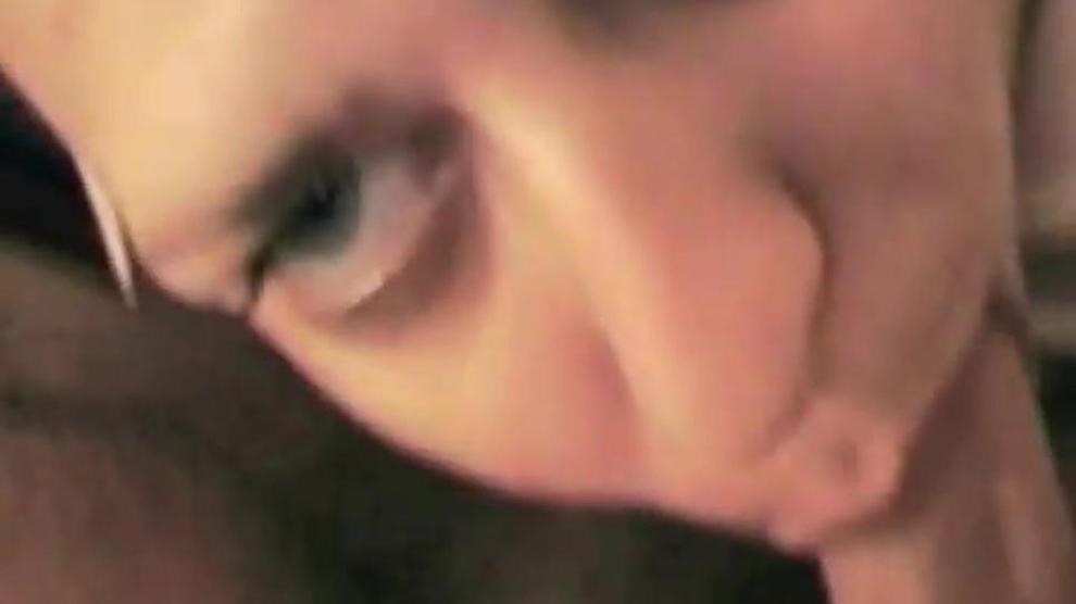 Porn Nerd Network Bj From A Sexy Italian Amateur Milf With Different Chubby Blondy Porn Videos