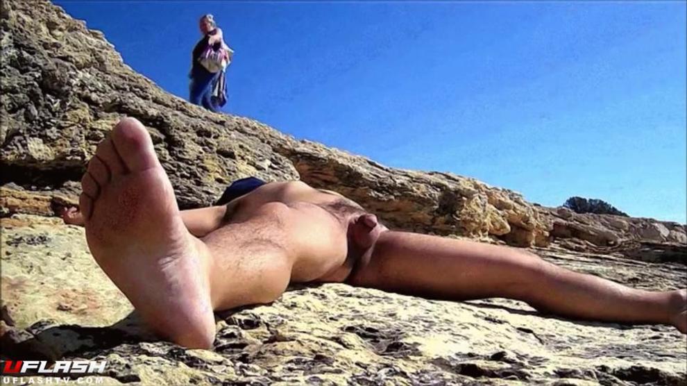 Beach Flash Porn Videos