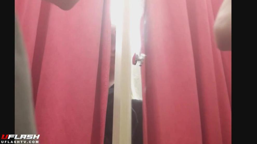 Fitting Room Flash 004