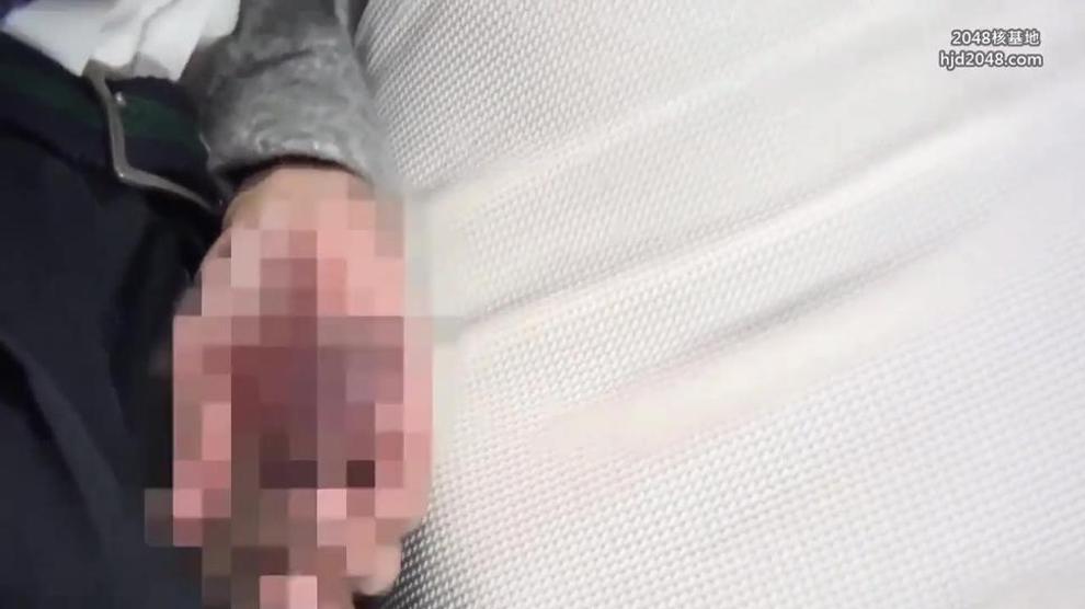 Screw In A Japanese Public Bus Porn Videos