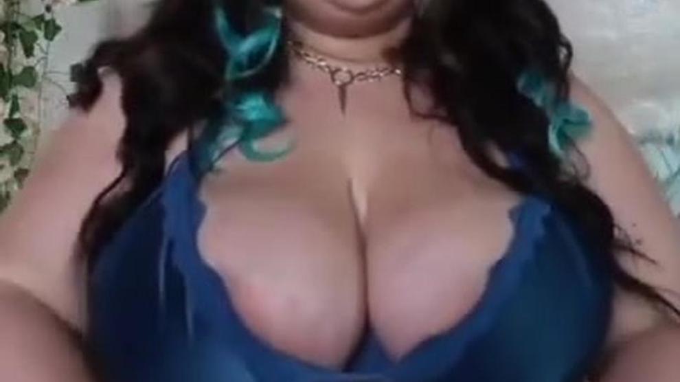 Fat Feedee Porn Videos