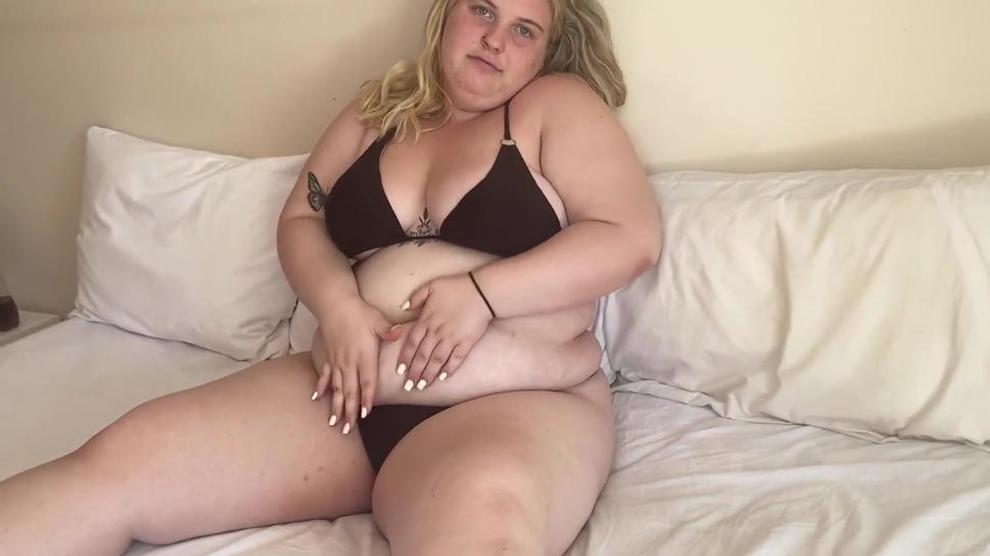 Brown Bikini Belly Play Porn Videos
