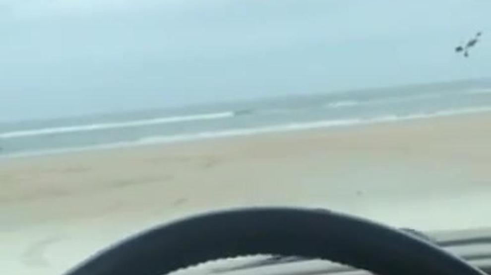 Beach Jerk Porn Videos