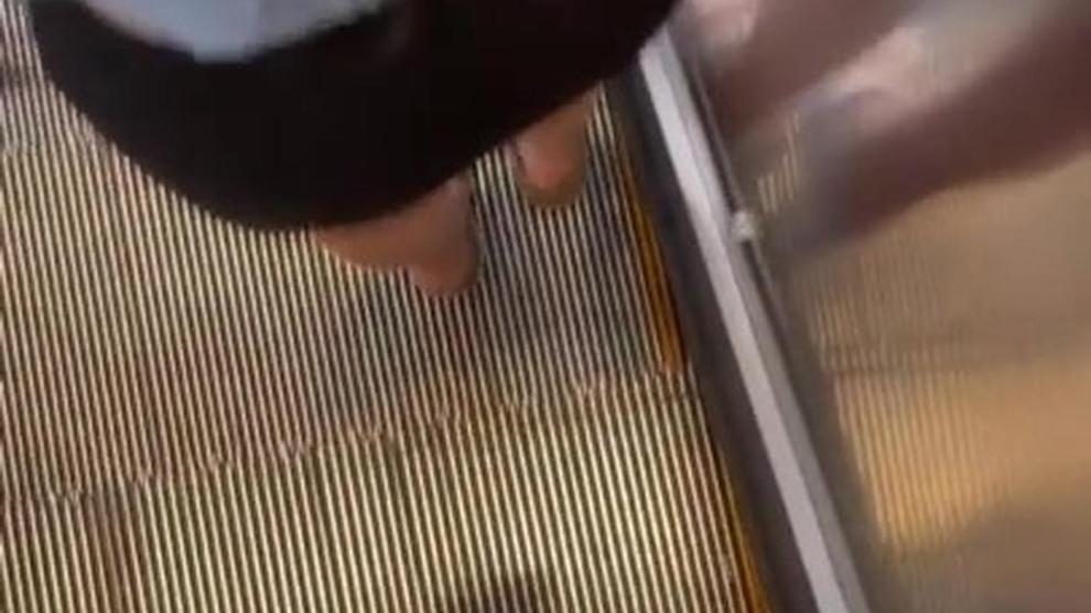 Korean Dickflash 03