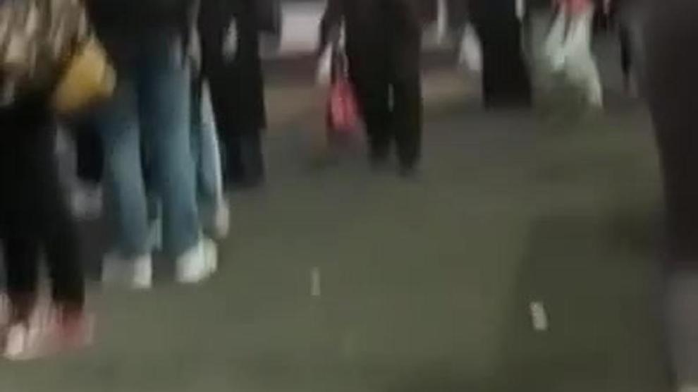 Flash Bus Porn Videos 3150