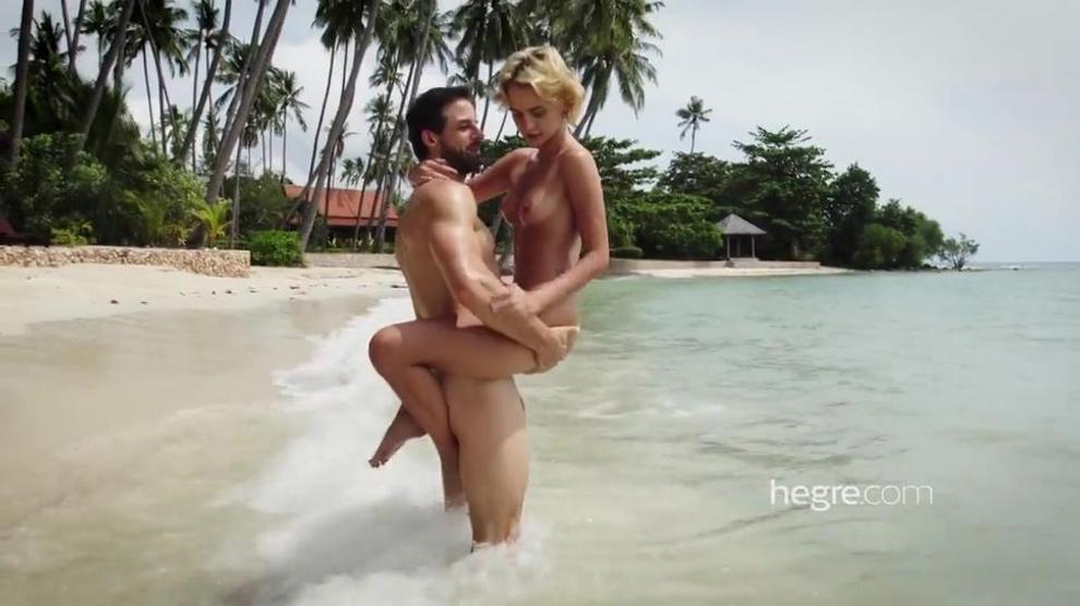 Hegre Ariel And Alex Sex On The Beach