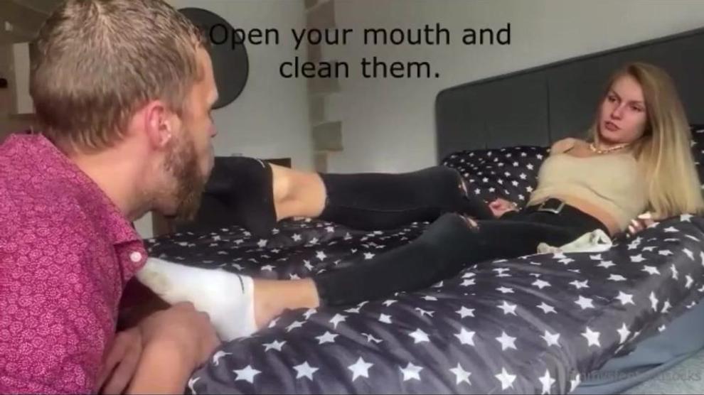 Sock Sniffing Porn Videos