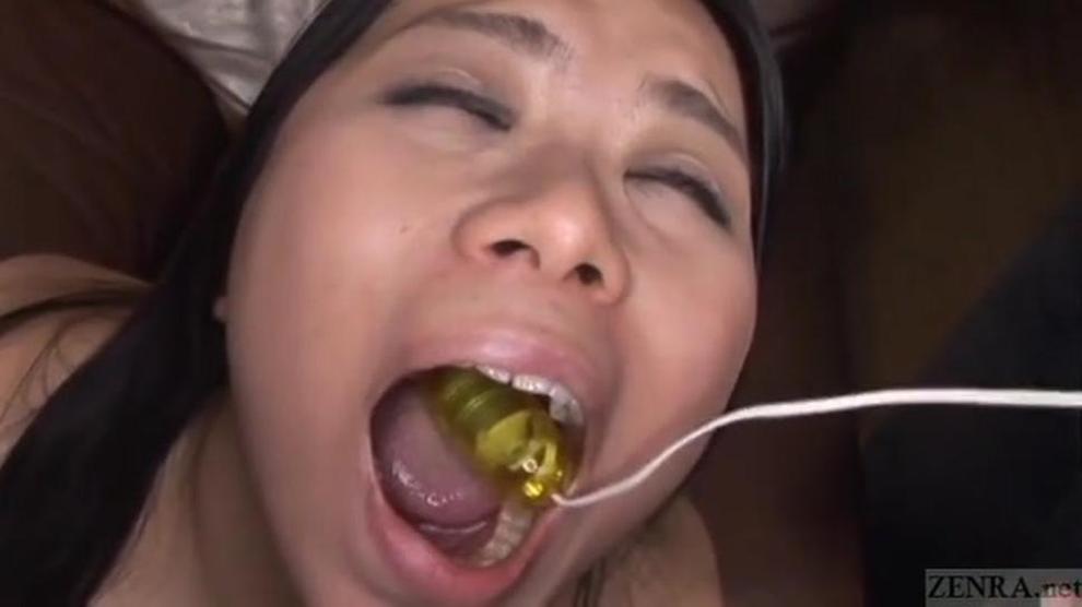 Subtitled Cmnf Bizarre Jav Throat And Nipple Teasing Porn Videos