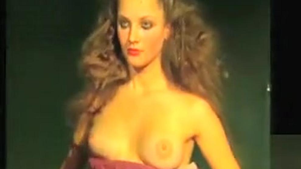 Stunning Catwalk Models Unveil Perky Boobs At A Fashion Show Porn Videos