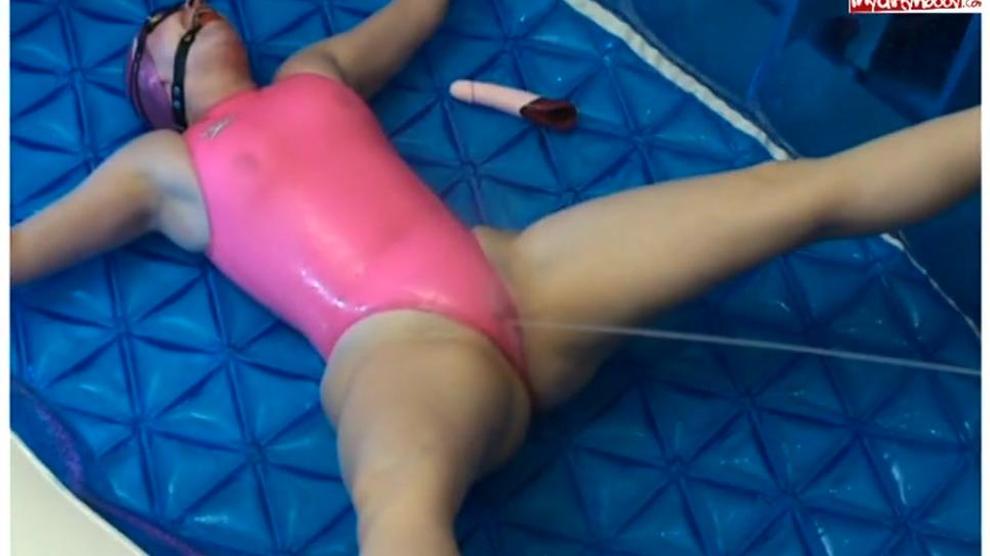 Water Bondage Mit Kitzler Penetration Porn Videos