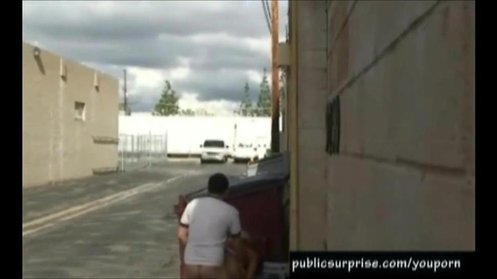 Outdoor Sex Behind A Trash Container Porn Videos