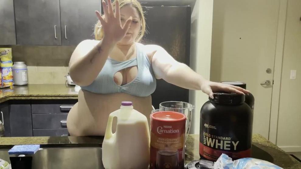Milk Shake Chugging Porn Videos