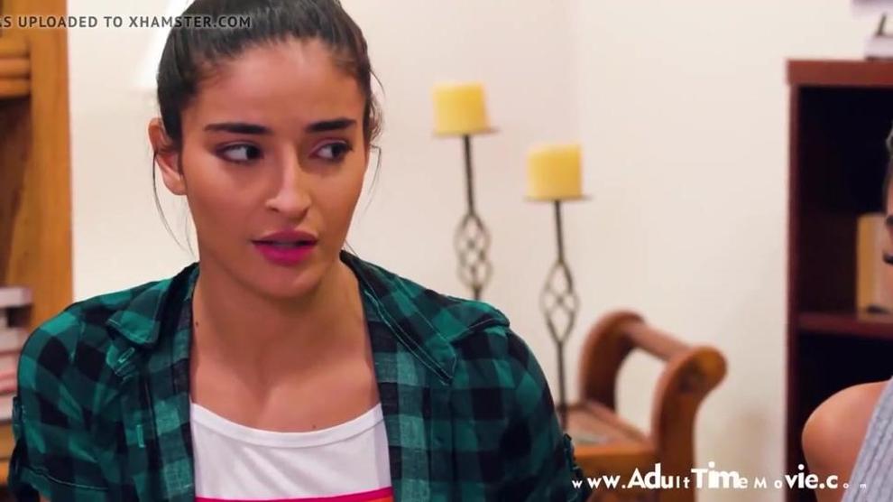 Body Swap Or Pleasant Adventure Ember Snow Emily Willis Porn Videos